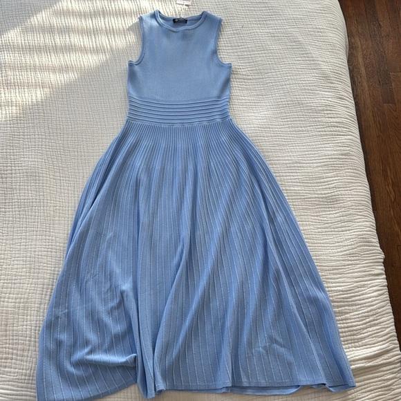 Dresses | Sleeveless Blue Knit Comfortable Flattering Dress | Poshmark